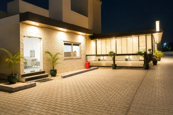 Vanam Hotel And Resort Vrindavan - Vrindavan