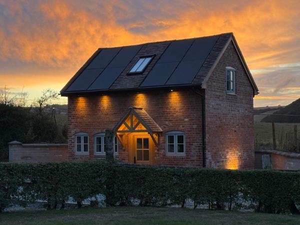 Little Red Barn - Welshpool