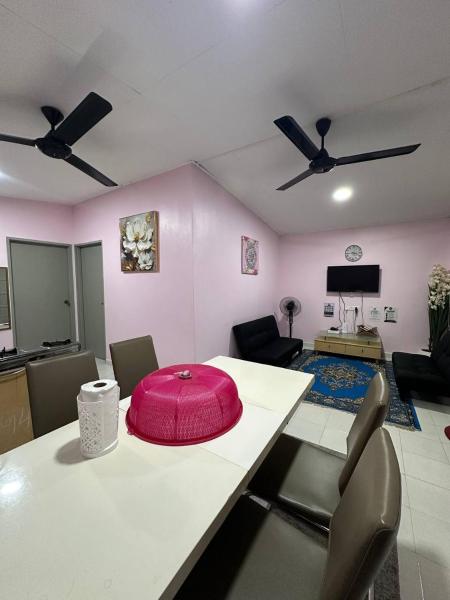 Homestay D Makmur Unit 2 - Mersing