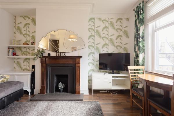 The Barton, 2-bed Home Near Leeds Centre - Leeds