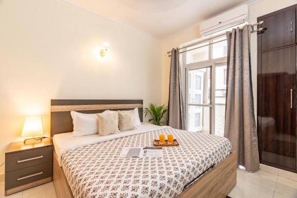 Homlee-heights-3bhk-lift-parking-yashoda Medicity - Ghaziabad