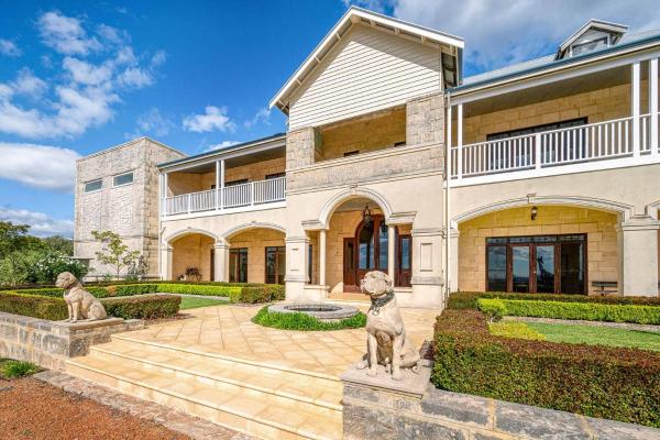 Hope Springs Farm - Cabernet Room - Bunbury