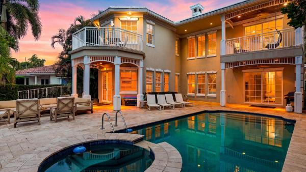 Beach Drive Estate By Avantstay - Delray Beach, FL