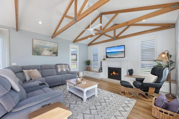 Diana's Joy - Warrnambool