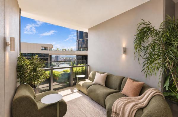 Maison Quatre Brisbane Skyline & River Escape - ニューステッド