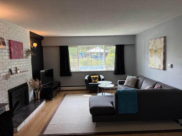 One Block From Main Street! - Vancouver