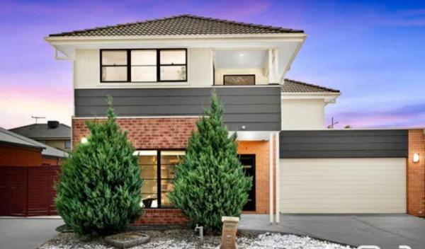 Private Room With Private Ensuite, Private Toilet, Private Bathroom In Family Home - Werribee