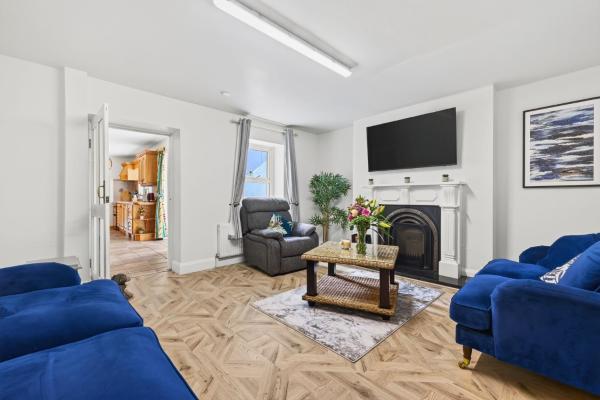 Sixty On Main - Gorey Town Centre - Gorey