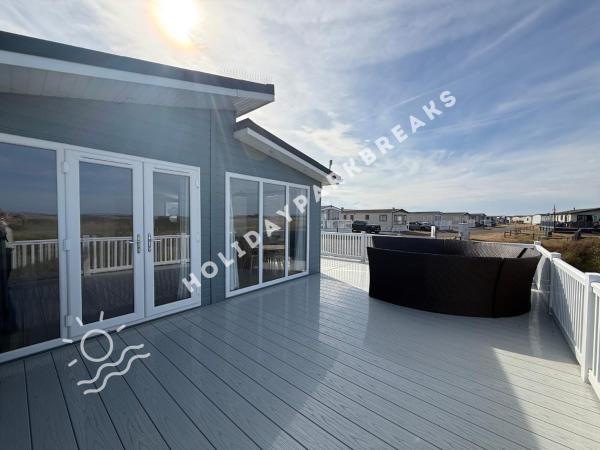 Luxury 2 Bedroom At Seal Bay Resort - Selsey