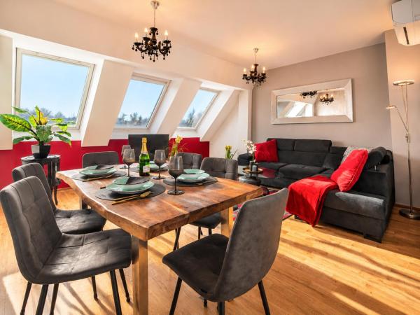 Two Bedroom Rooftop Apartment For 6 Near City Center & Metro U2 - Vienne