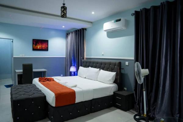 De-colossus Hotel Lagos - Nigeria