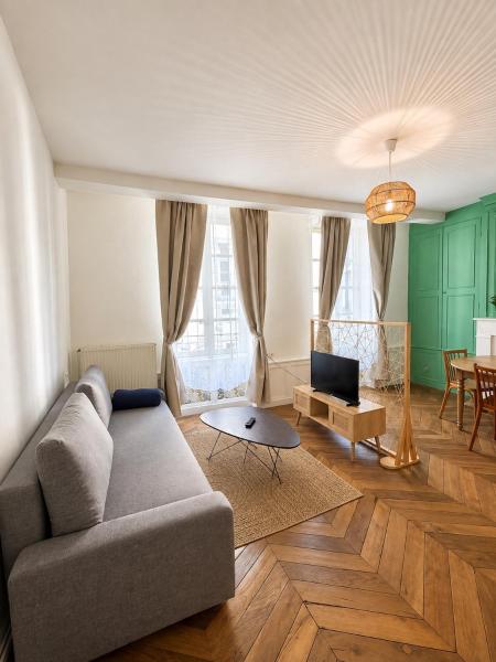 L'émeraude - Charming Apartment In Riom - Riom