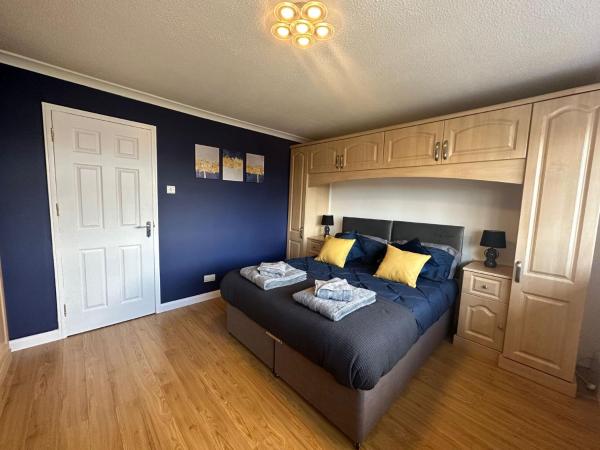 Gorgeous Double Bedroom - Milton Keynes