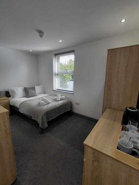 Large Private Rooms In Beeston - Nottingham