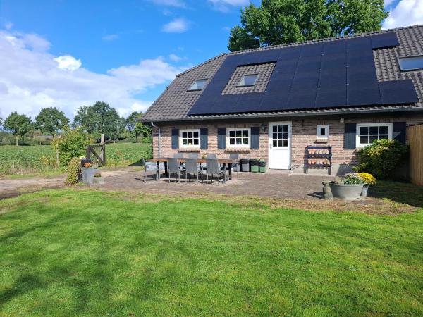 De Strijpse Hoeve, Een Ruime Woning In De Peel - Helmond
