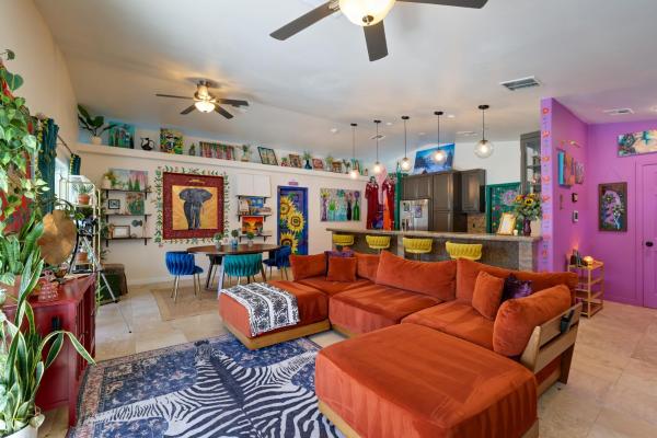 Palm Springs Artist's Hideaway: Hot Tub, Mtn Views - Cabazon, CA