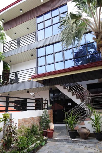 Kirsy's Travellers Inn - Cagayan de Oro