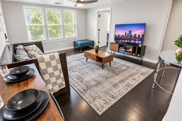 2br Loft Near Tsu And Med Center I In-unit Laundry I Third Ward Houston 1 - Houston, TX