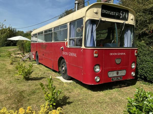Honey Bus - Liskeard