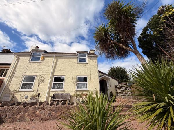 Pump Cottage - Malvern