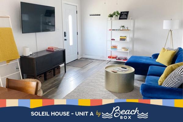 Soleil House Unit A - Close To Beach And Downtown - Texas City, TX
