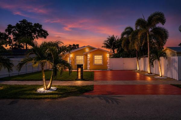 Odalys Bohemian Home - Hollywood, FL