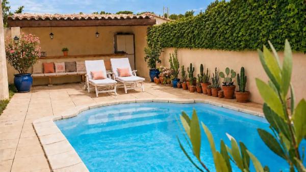 Maison Confortable à Mouriès 50 M², Piscine - Mouriès