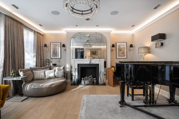 Stunning 5-bed Chelsea Home - Cinema, Gym & Garden - Harrow