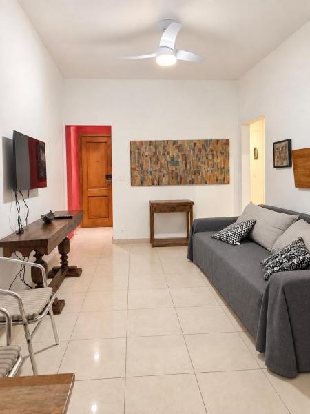 Copacabana, Apartamento Espaçoso Com 2 Quartos, Metrô Na Porta - Ipanema