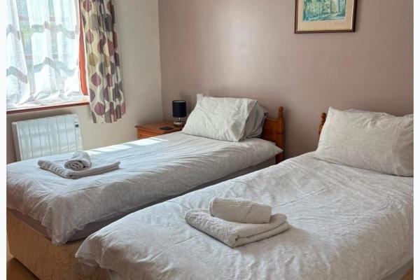 The Lookout Porthpean Golf Cottage - St Austell