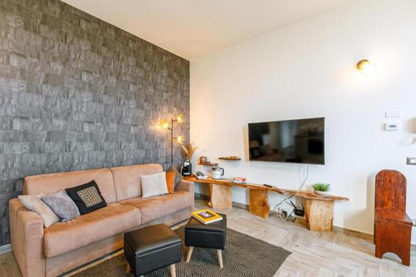 Milano Malpensa 2 Min - Suite With Wifi, Ac, Free Park - Gallarate