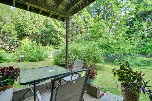 Patio, Sunroom! Forest Retreat Near North Conway - Conway