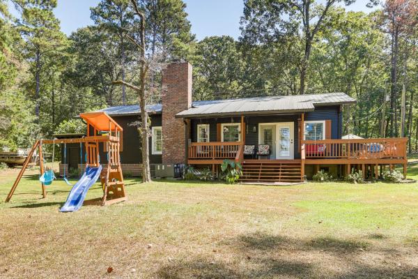 Boat Dock! Lakefront Family Retreat In Talladega - Logan Martin Lake, Talladega