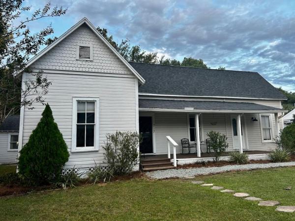Morgan House | Historic Suite With Hot Tub Downtown - Ocala, FL
