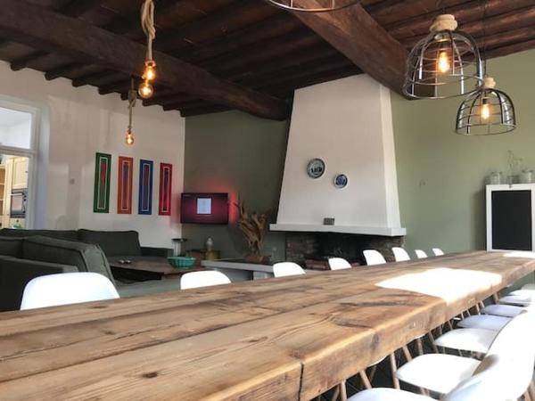 Authentic Luxury Group Stay 21p Near Maastricht - Oupeye