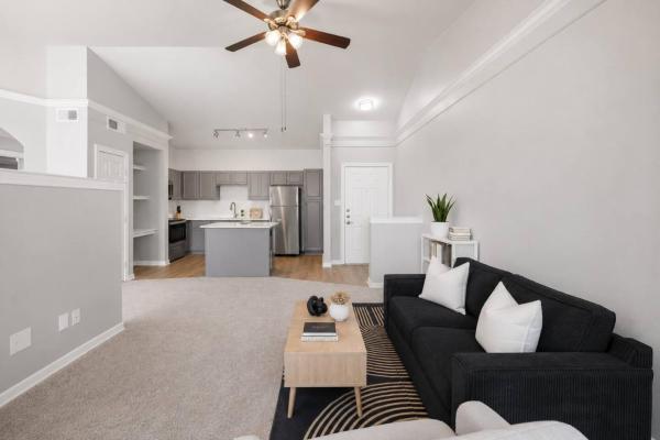 Premium 1br Apartment. Free Parking And Fitness Center - Carrollton, TX