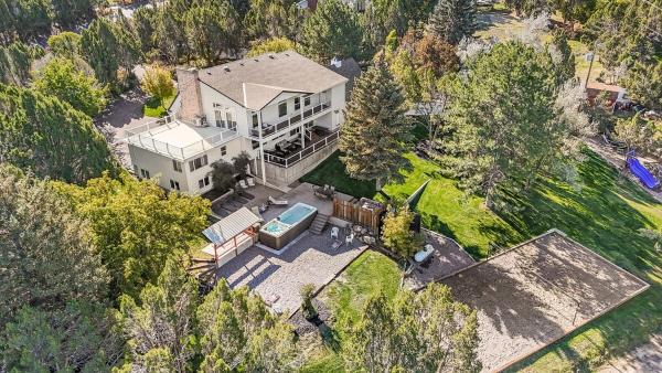 Johnny Creek Manor - Pocatello, ID