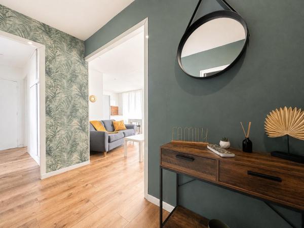 Residential Apartment - Portes De Lyon-parking - Saint-Genis-Laval