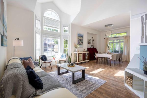 Tranquil 4br Family Friendly House &Free Parking - Port Coquitlam