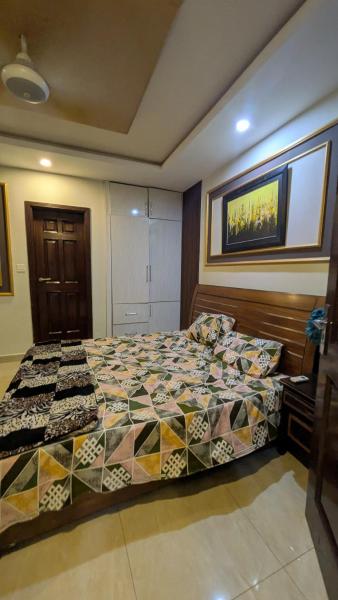 Fully Furnished Luxury Apartment Apolo - Pakistan