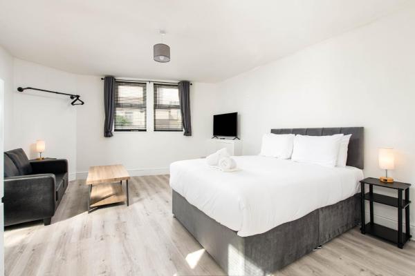 Charming 1-bed Flat In Vibrant Redfield - Bristol