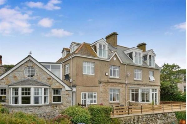 Number 9 Rosemorran - St Ives