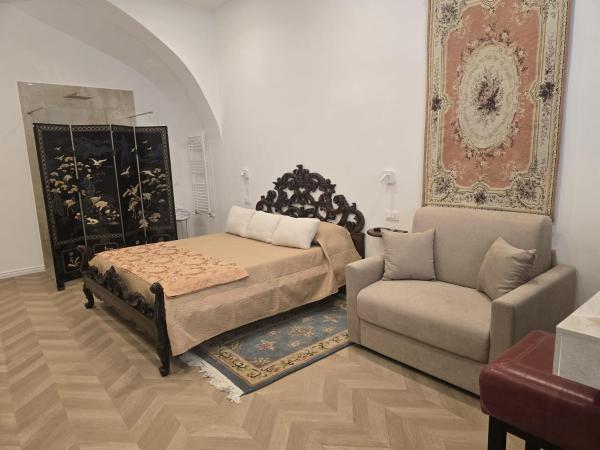 Old Place Guest Home - Salerno