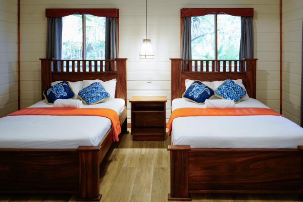Pachira Lodge - Costa Rica