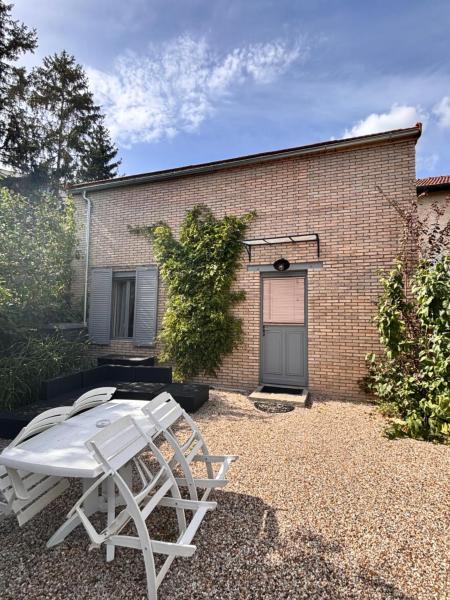 Gîte Elonie, Maison Entière Avec Jardin Et Parking - Saint-Germain-en-Laye