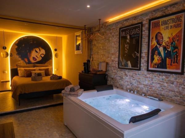 Le Harlem - Jacuzzi Privé & Parking - Black Forest