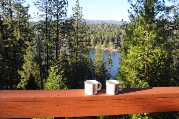 Beautiful Lakeview Yosemite Entire House With Panoramic Sauna, Jacuzzi Hot Tub, Wifi - Groveland, CA