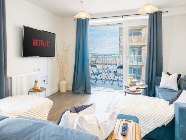 Central Harrow - Skyline Balcony - Sleeps 6 - 10 Min Wembley -- 25 - Watford