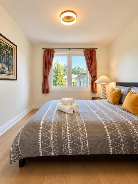 Super Cosy Peaceful Room With Garden View Free Parking - Ontario
