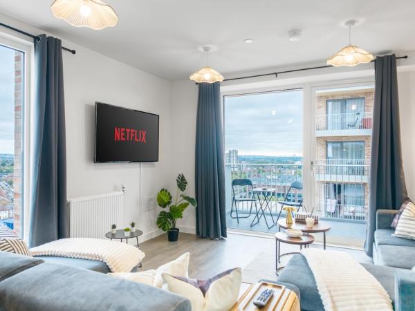 Central Harrow -11th Floor View - Sleeps 6 - 10 Min To Wembley -- 50 - Watford